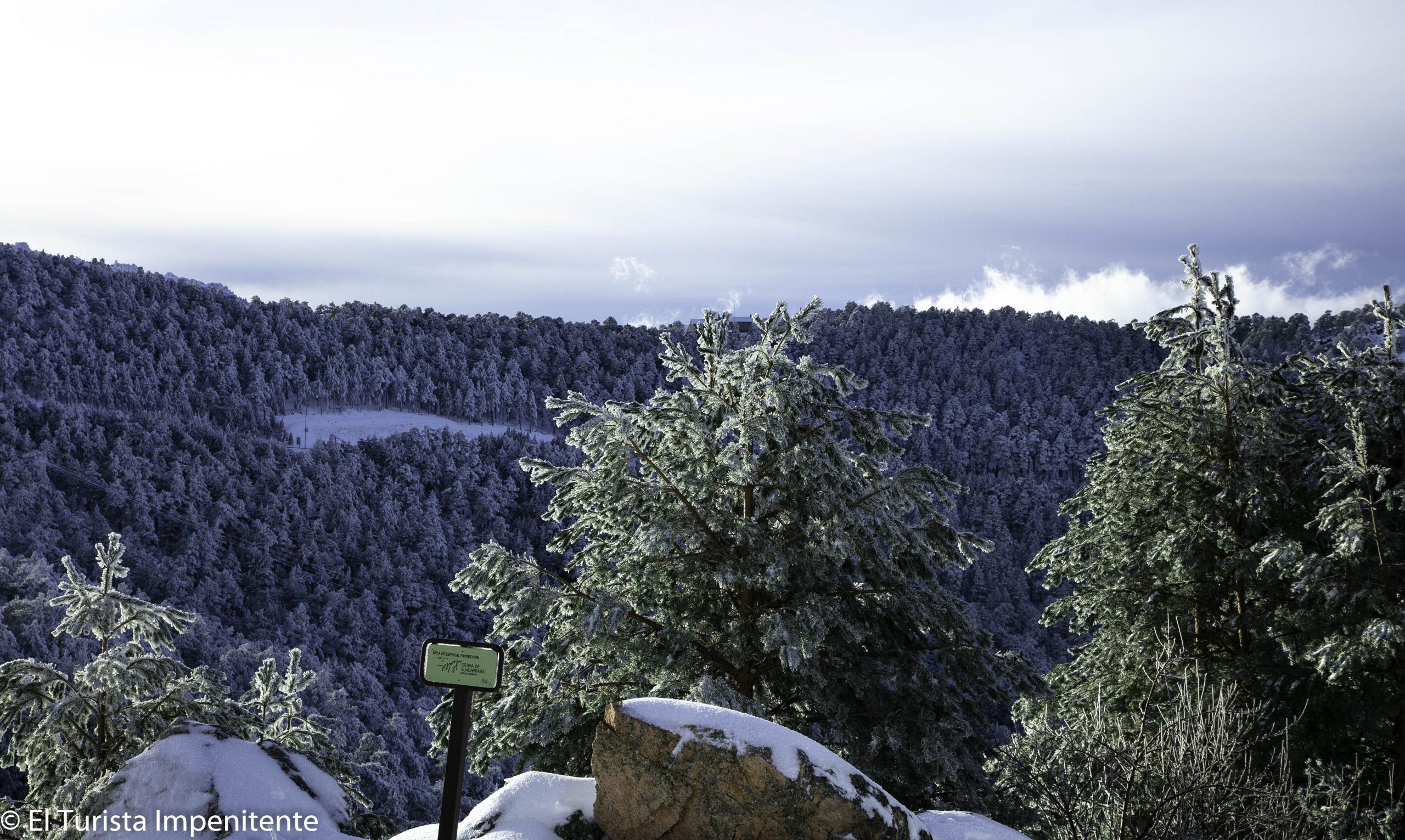 NAVACERRADA UNA IMAGEN DE OTRA LATITUD - El Turista Impenitente